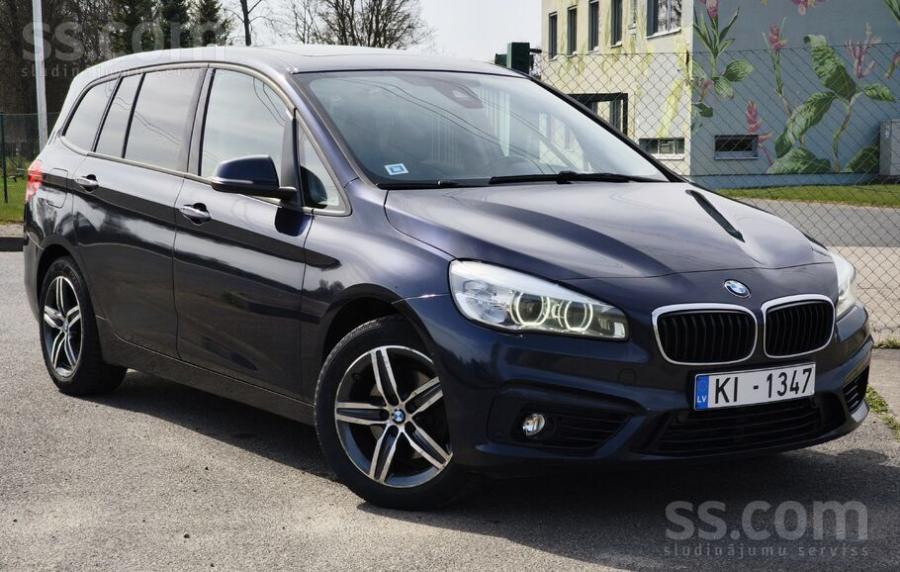 Blue BMW 218 2017 in Riga, with an engine capacity of 2.00 L and mileage of 239 thousand km for 8600 €, photo 1 on AUTOMOTO.COM.LV