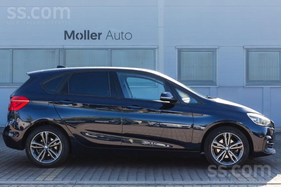 Blue BMW 218 2020 in Ventspils, with an engine capacity of 1.50 L and mileage of 140 thousand km for 15700 €, photo 7 on AUTOMOTO.COM.LV