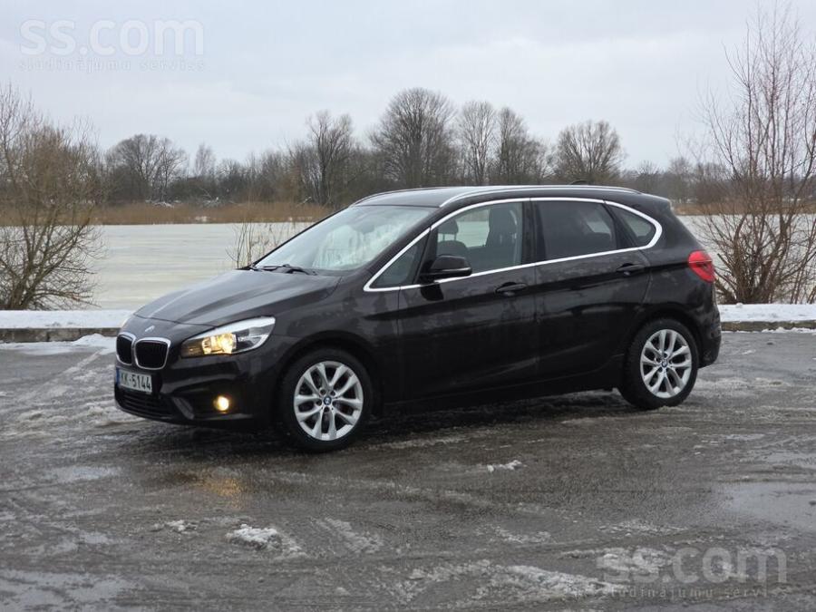 Brown BMW 218 2016 in Riga, with an engine capacity of 1.50 L and mileage of 109 thousand km for 10950 €, photo 1 on AUTOMOTO.COM.LV