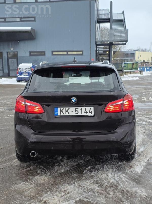 Brūns BMW 218 2016 Rīga, ar dzinēja tilpumu 1.50 L un nobraukumu 109 tūkst. km par 10950 €, foto 6 vietnē AUTOMOTO.COM.LV