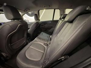 Brown BMW 218 2018 in Marijampole, with an engine capacity of 2.00 L and mileage of 205 thousand km for 12750 €, photo 18 on AUTOMOTO.COM.LV