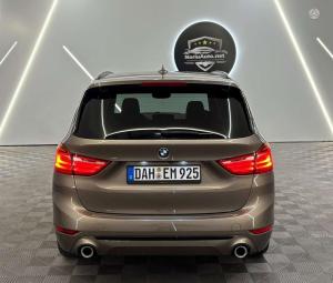 Brown BMW 218 2018 in Marijampole, with an engine capacity of 2.00 L and mileage of 205 thousand km for 12750 €, photo 22 on AUTOMOTO.COM.LV
