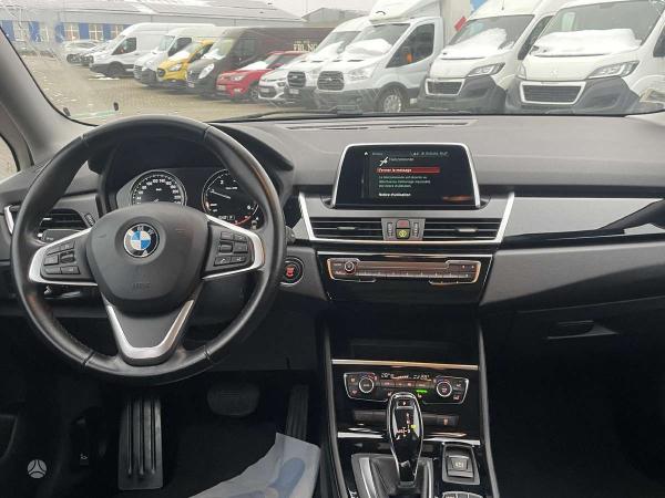 Melns BMW 218 Gran Tourer 2020 Tauragė, ar dzinēja tilpumu 2.00 L un nobraukumu 270 tūkst. km par 9900 €, foto 11 vietnē AUTOMOTO.COM.LV