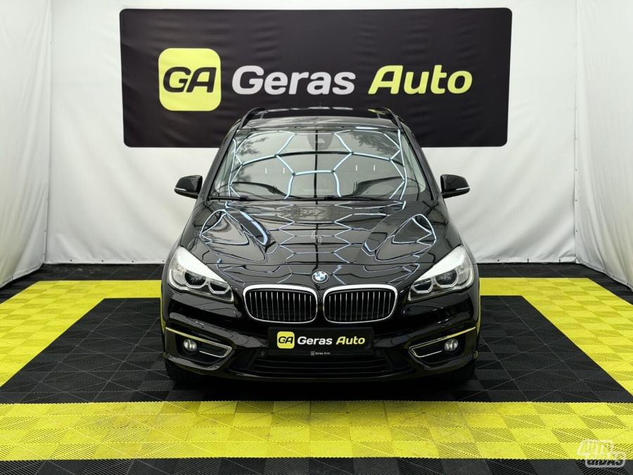 Melns BMW 218 Gran Tourer 2016 Avižieniai, ar dzinēja tilpumu 2.00 L un nobraukumu 270 tūkst. km par 9550 €, foto 8 vietnē AUTOMOTO.COM.LV