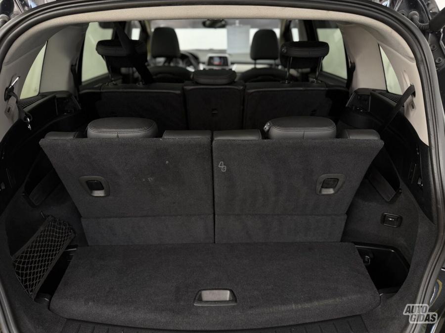 Melns BMW 218 Gran Tourer 2016 Avižieniai, ar dzinēja tilpumu 2.00 L un nobraukumu 270 tūkst. km par 9550 €, foto 13 vietnē AUTOMOTO.COM.LV