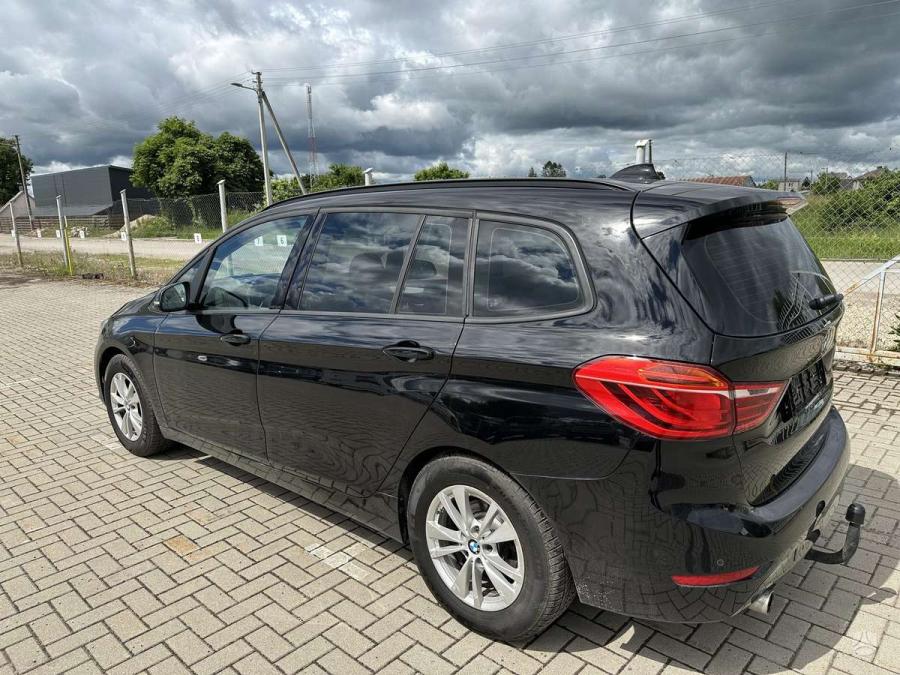 Melns BMW 218 Gran Tourer 2015 Tauragė, ar dzinēja tilpumu 2.00 L un nobraukumu 318 tūkst. km par 6250 €, foto 6 vietnē AUTOMOTO.COM.LV