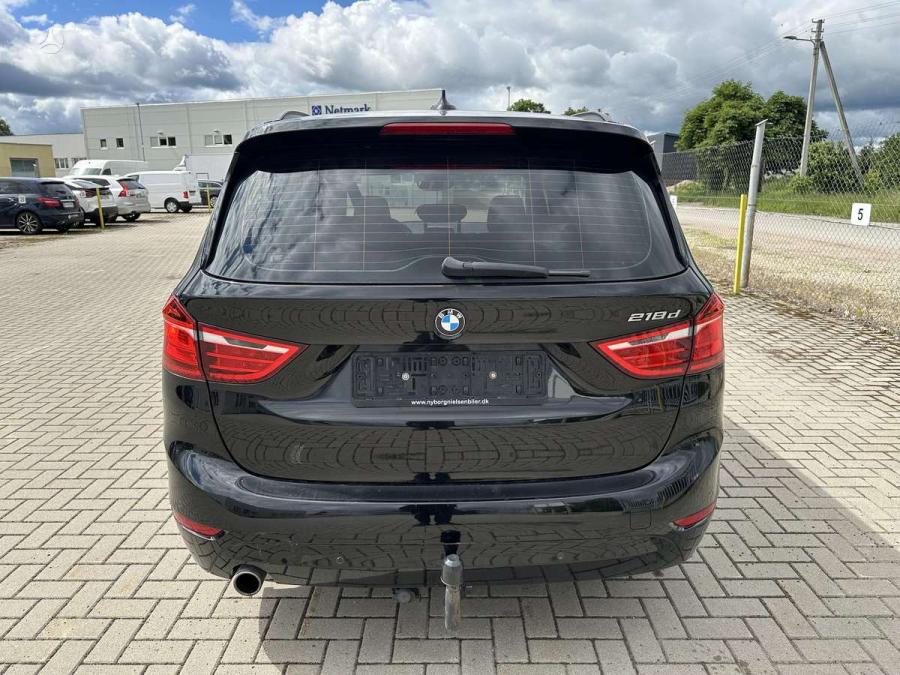 Melns BMW 218 Gran Tourer 2015 Tauragė, ar dzinēja tilpumu 2.00 L un nobraukumu 318 tūkst. km par 6250 €, foto 7 vietnē AUTOMOTO.COM.LV