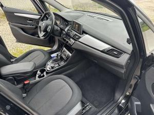 Melns BMW 218 Gran Tourer 2015 Tauragė, ar dzinēja tilpumu 2.00 L un nobraukumu 318 tūkst. km par 6250 €, foto 10 vietnē AUTOMOTO.COM.LV