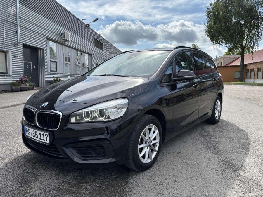Черный БМВ 218 Gran Tourer 2015 в Паневежис, объемом двигателя 1.80 л и пробегом 250 тыс. км за 7500 €, фото 3 на AUTOMOTO.COM.LV