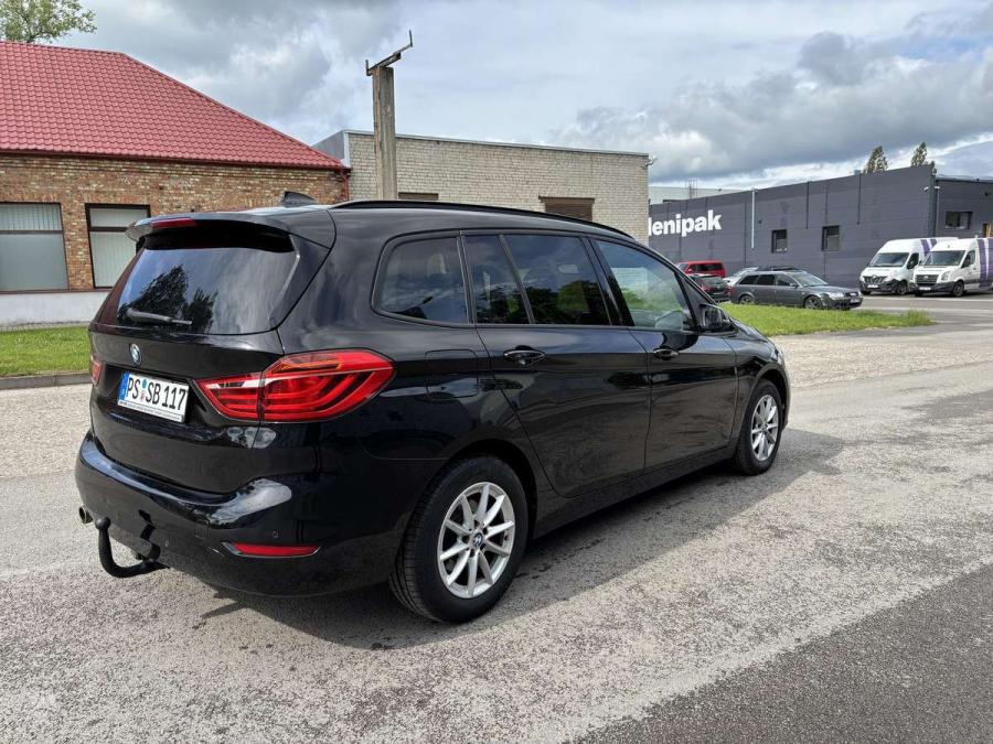 Черный БМВ 218 Gran Tourer 2015 в Паневежис, объемом двигателя 1.80 л и пробегом 250 тыс. км за 7500 €, фото 6 на AUTOMOTO.COM.LV