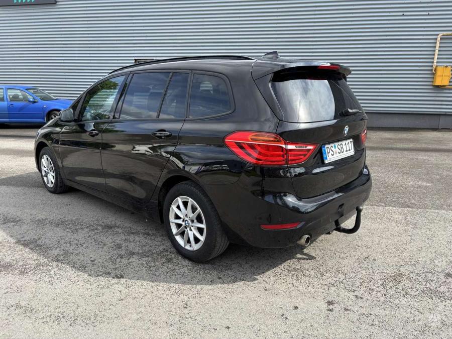 Черный БМВ 218 Gran Tourer 2015 в Паневежис, объемом двигателя 1.80 л и пробегом 250 тыс. км за 7500 €, фото 7 на AUTOMOTO.COM.LV