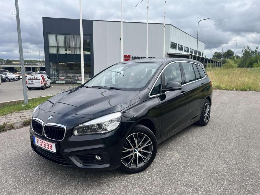 Черный БМВ 218 Gran Tourer 2015 в Вильнюс, объемом двигателя 1.50 л и пробегом 191 тыс. км за 10750 €, фото 1 на AUTOMOTO.COM.LV