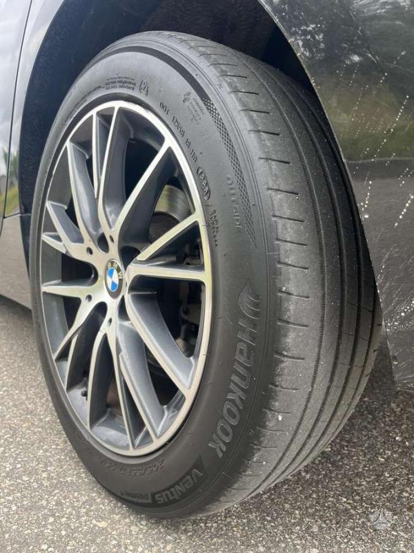 Melns BMW 218 Gran Tourer 2015 Viļņa, ar dzinēja tilpumu 1.50 L un nobraukumu 191 tūkst. km par 10750 €, foto 9 vietnē AUTOMOTO.COM.LV