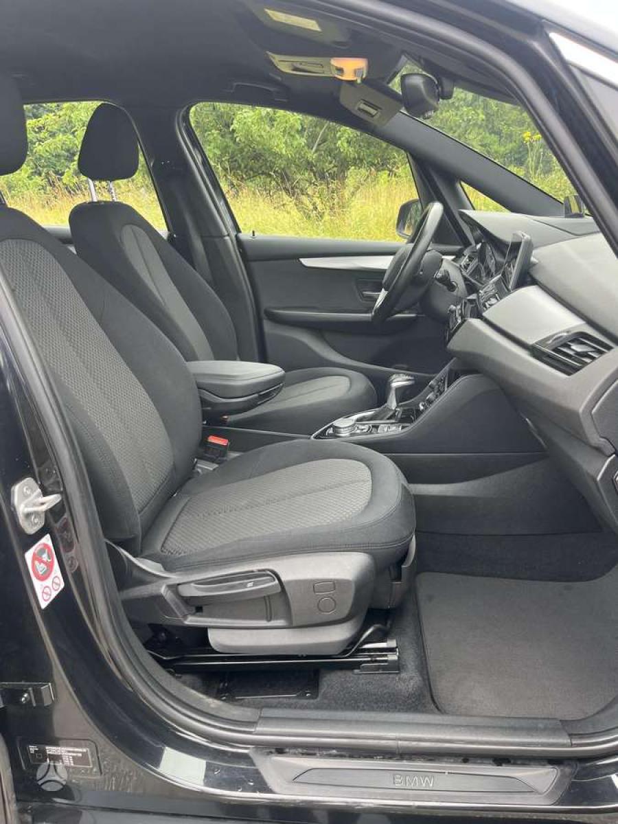 Черный БМВ 218 Gran Tourer 2015 в Вильнюс, объемом двигателя 1.50 л и пробегом 191 тыс. км за 10750 €, фото 17 на AUTOMOTO.COM.LV