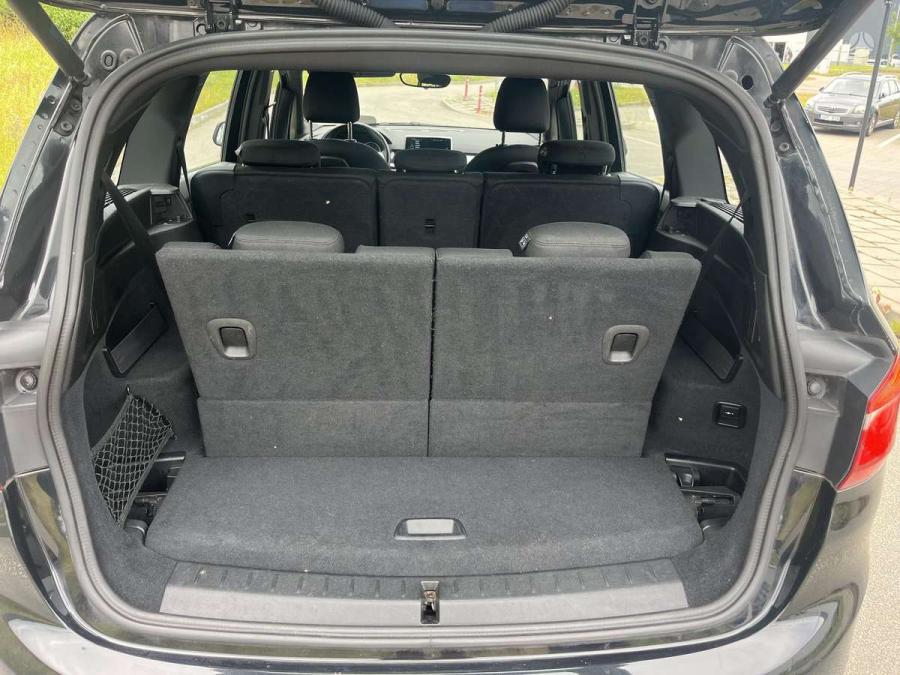 Черный БМВ 218 Gran Tourer 2015 в Вильнюс, объемом двигателя 1.50 л и пробегом 191 тыс. км за 10750 €, фото 23 на AUTOMOTO.COM.LV