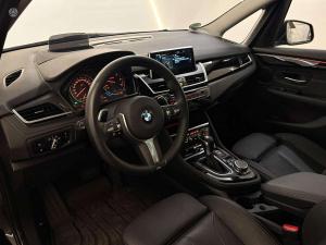 Black BMW 218 Gran Tourer 2015 in Marijampole, with an engine capacity of 2.00 L and mileage of 300 thousand km for 9450 €, photo 3 on AUTOMOTO.COM.LV