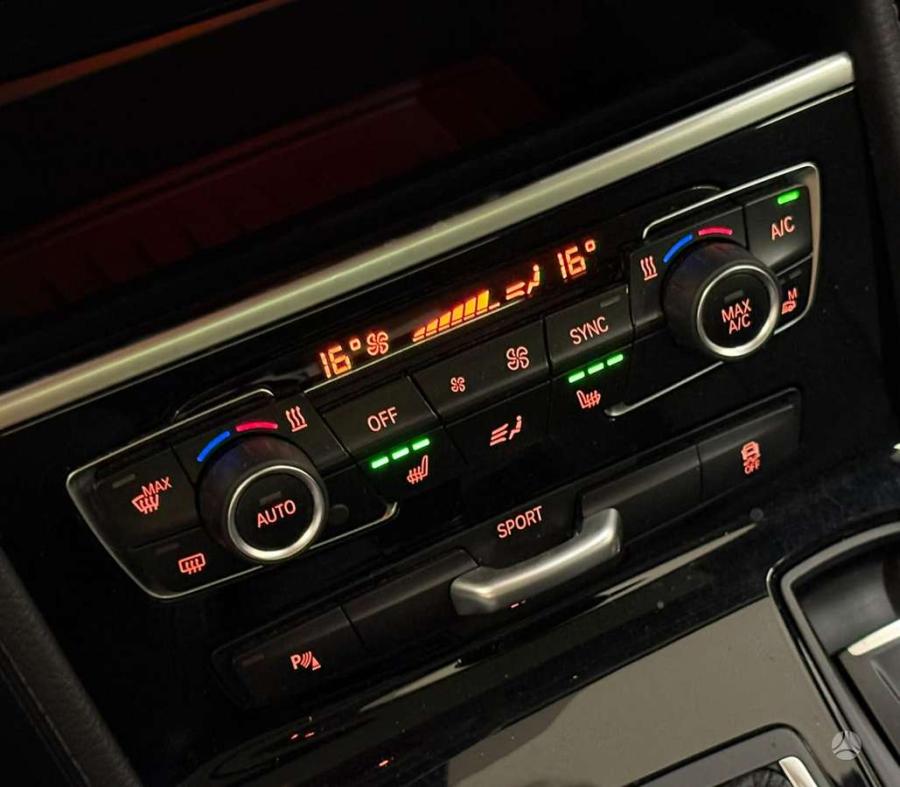 Black BMW 218 Gran Tourer 2015 in Marijampole, with an engine capacity of 2.00 L and mileage of 300 thousand km for 9450 €, photo 15 on AUTOMOTO.COM.LV