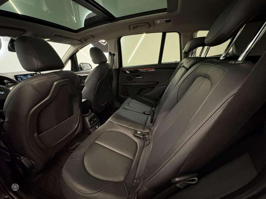 Black BMW 218 Gran Tourer 2015 in Marijampole, with an engine capacity of 2.00 L and mileage of 300 thousand km for 9450 €, photo 22 on AUTOMOTO.COM.LV