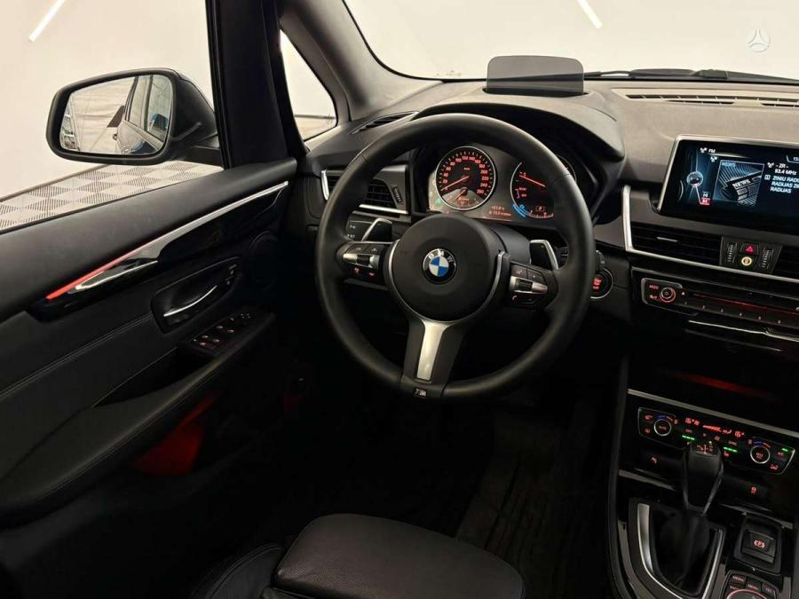 Black BMW 218 Gran Tourer 2015 in Marijampole, with an engine capacity of 2.00 L and mileage of 300 thousand km for 9450 €, photo 24 on AUTOMOTO.COM.LV