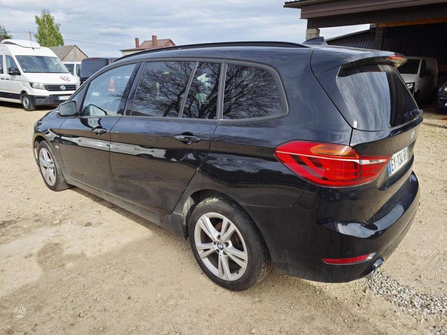 Black BMW 218 Gran Tourer 2018 in Taurage, with an engine capacity of 2.00 L and mileage of 340 thousand km for 7000 €, photo 6 on AUTOMOTO.COM.LV