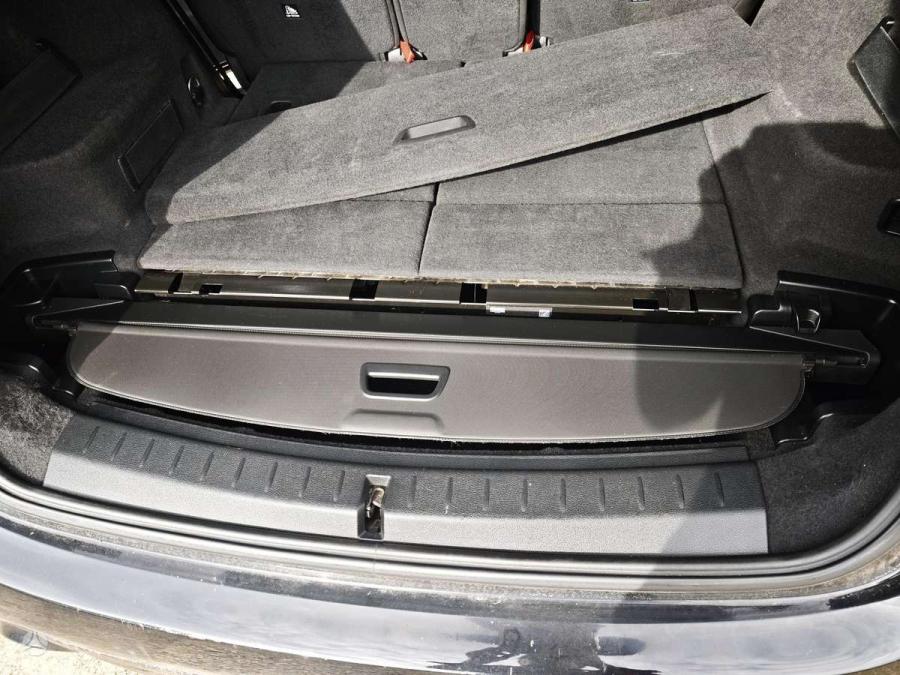 Black BMW 218 Gran Tourer 2018 in Taurage, with an engine capacity of 2.00 L and mileage of 340 thousand km for 7000 €, photo 15 on AUTOMOTO.COM.LV