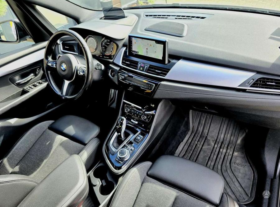 Черный БМВ 218 Gran Tourer 2021 в Таураге, объемом двигателя 2.00 л и пробегом 312 тыс. км за 13500 €, фото 27 на AUTOMOTO.COM.LV