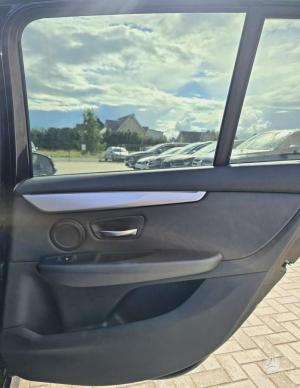 Черный БМВ 218 Gran Tourer 2021 в Таураге, объемом двигателя 2.00 л и пробегом 312 тыс. км за 13500 €, фото 36 на AUTOMOTO.COM.LV