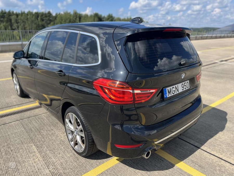Melns BMW 218 Gran Tourer 2022 Viļņa, ar dzinēja tilpumu 1.50 L un nobraukumu 81 tūkst. km par 16999 €, foto 6 vietnē AUTOMOTO.COM.LV