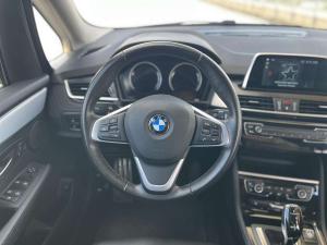 Melns BMW 218 Gran Tourer 2022 Viļņa, ar dzinēja tilpumu 1.50 L un nobraukumu 81 tūkst. km par 16999 €, foto 15 vietnē AUTOMOTO.COM.LV