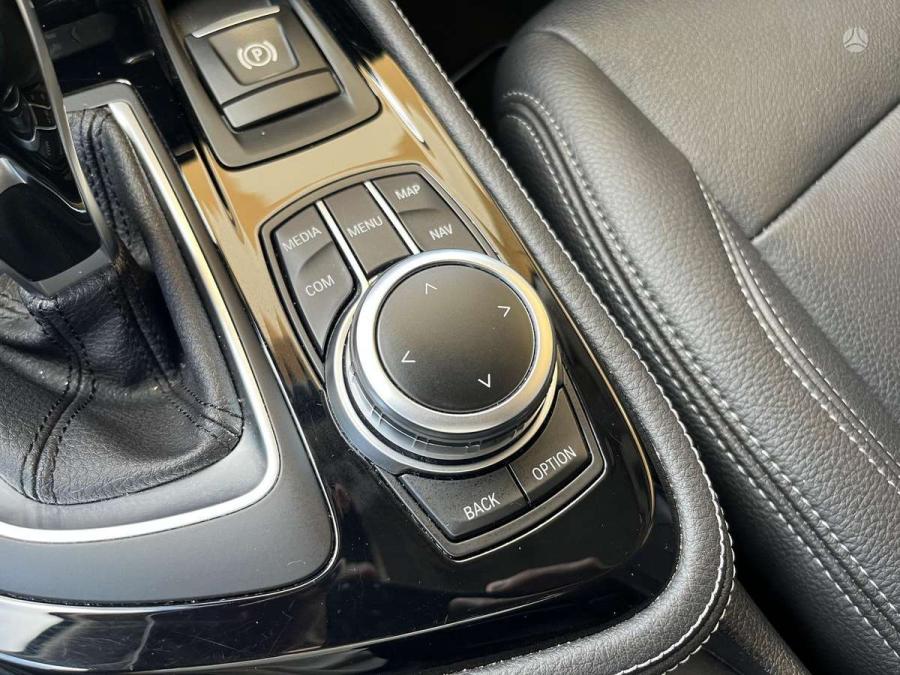 Melns BMW 218 Gran Tourer 2022 Viļņa, ar dzinēja tilpumu 1.50 L un nobraukumu 81 tūkst. km par 16999 €, foto 23 vietnē AUTOMOTO.COM.LV
