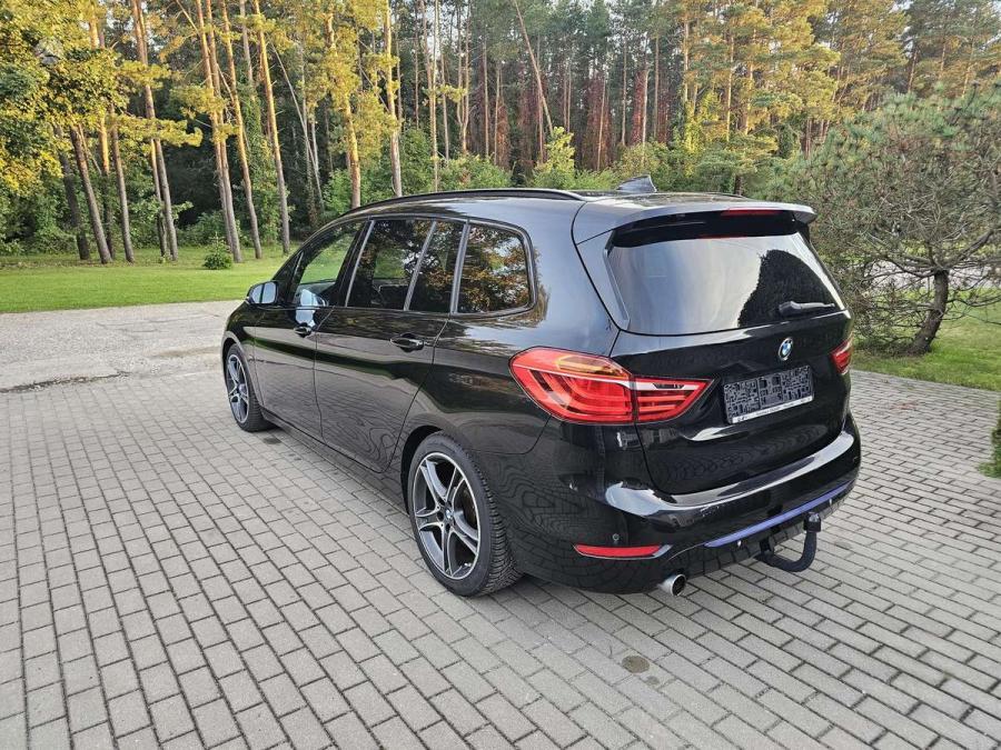 Черный БМВ 218 Gran Tourer 2016 в Укмерге, объемом двигателя 2.00 л и пробегом 203 тыс. км за 7500 €, фото 10 на AUTOMOTO.COM.LV