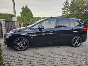 Черный БМВ 218 Gran Tourer 2016 в Укмерге, объемом двигателя 2.00 л и пробегом 203 тыс. км за 7500 €, фото 12 на AUTOMOTO.COM.LV