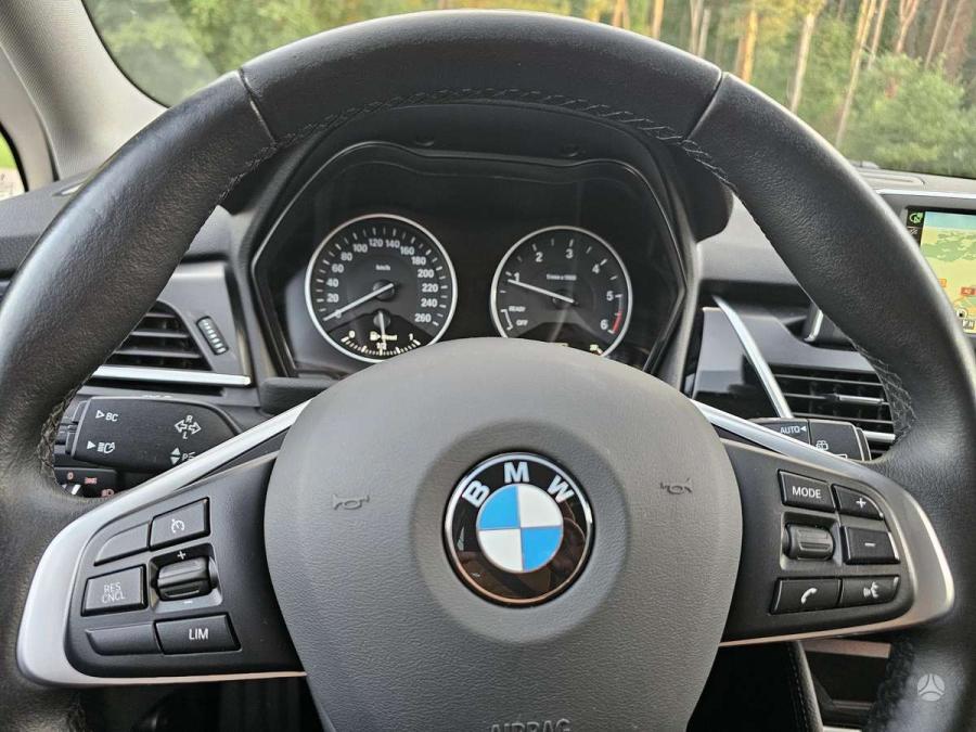 Черный БМВ 218 Gran Tourer 2016 в Укмерге, объемом двигателя 2.00 л и пробегом 203 тыс. км за 7500 €, фото 16 на AUTOMOTO.COM.LV