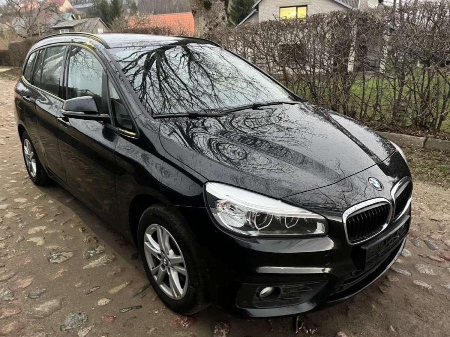 Melns BMW 218 Gran Tourer 2017 Klaipėda, ar dzinēja tilpumu 2.00 L un nobraukumu 287 tūkst. km par 7800 €, foto 1 vietnē AUTOMOTO.COM.LV