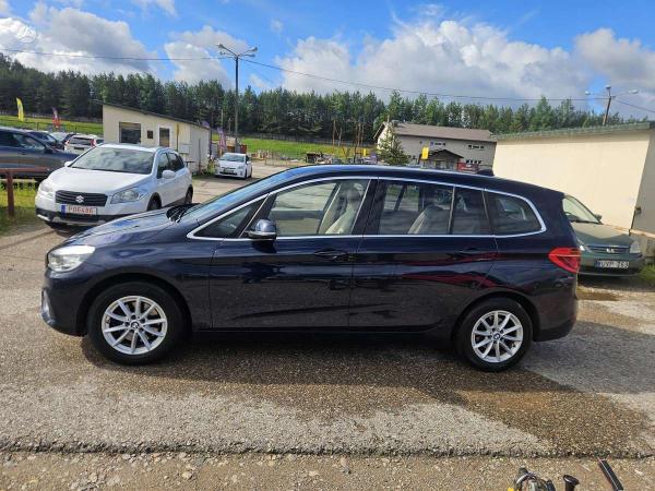 Blue BMW 218 Gran Tourer 2016 in Vilnius, with an engine capacity of 2.00 L and mileage of 221 thousand km for 7950 €, photo 2 on AUTOMOTO.COM.LV