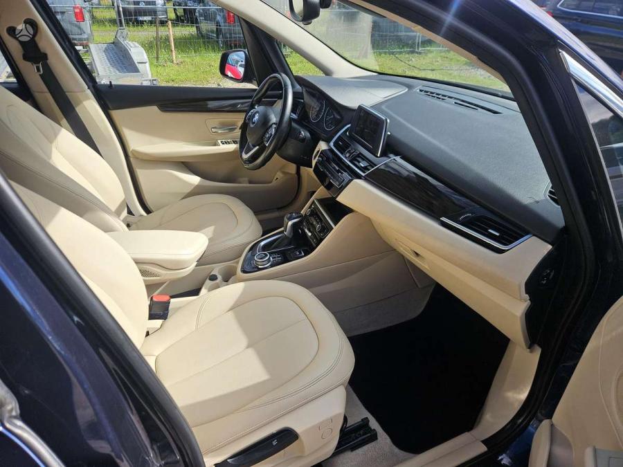 Zils BMW 218 Gran Tourer 2016 Viļņa, ar dzinēja tilpumu 2.00 L un nobraukumu 221 tūkst. km par 7950 €, foto 8 vietnē AUTOMOTO.COM.LV