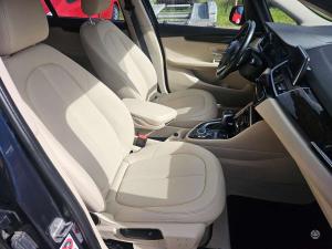 Zils BMW 218 Gran Tourer 2016 Viļņa, ar dzinēja tilpumu 2.00 L un nobraukumu 221 tūkst. km par 7950 €, foto 9 vietnē AUTOMOTO.COM.LV