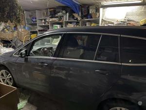 Синий БМВ 218 Gran Tourer 2016 в Клайпеда, объемом двигателя 2.00 л и пробегом 199 тыс. км за 8900 €, фото 11 на AUTOMOTO.COM.LV