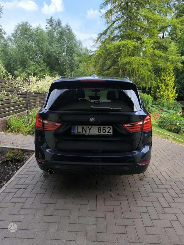 Zils BMW 218 Gran Tourer 2016 Alīta, ar dzinēja tilpumu 2.00 L un nobraukumu 286 tūkst. km par 8500 €, foto 2 vietnē AUTOMOTO.COM.LV