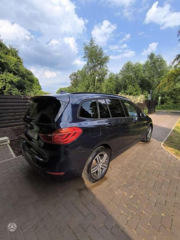 Zils BMW 218 Gran Tourer 2016 Alīta, ar dzinēja tilpumu 2.00 L un nobraukumu 286 tūkst. km par 8500 €, foto 3 vietnē AUTOMOTO.COM.LV