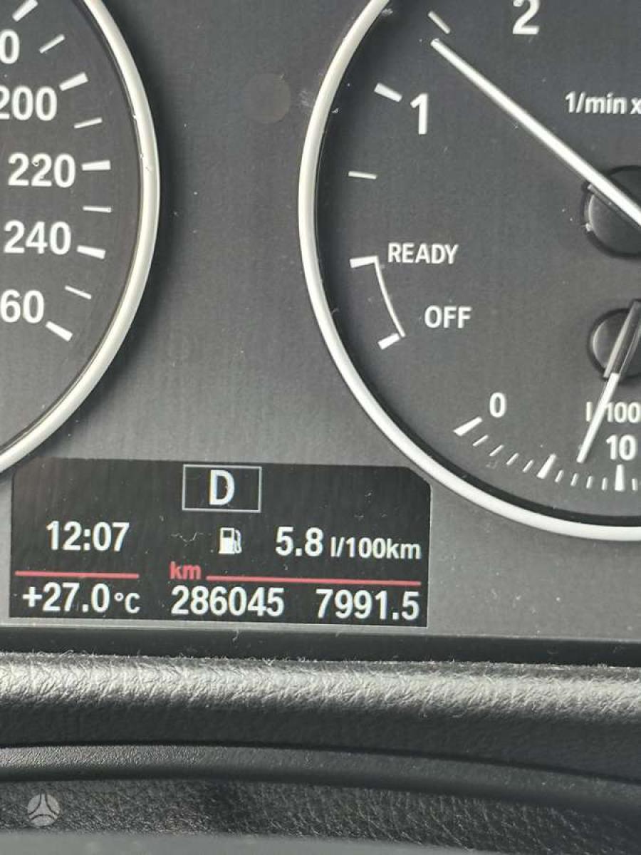 Zils BMW 218 Gran Tourer 2016 Alīta, ar dzinēja tilpumu 2.00 L un nobraukumu 286 tūkst. km par 8500 €, foto 9 vietnē AUTOMOTO.COM.LV