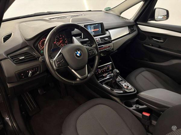 Синий БМВ 218 Gran Tourer 2015 в Мариямполе, объемом двигателя 2.00 л и пробегом 226 тыс. км за 7750 €, фото 2 на AUTOMOTO.COM.LV