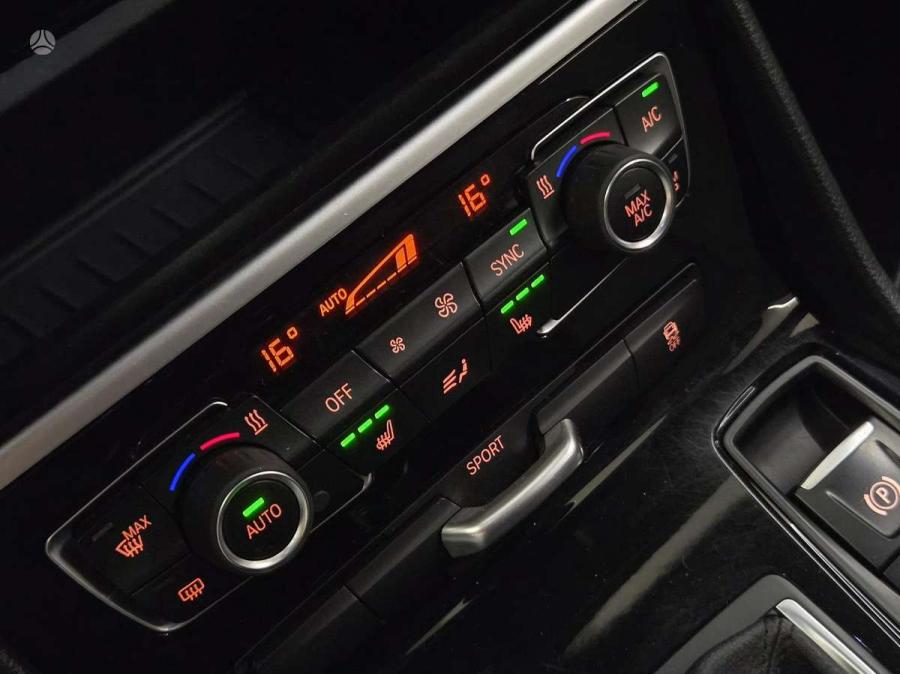 Grey BMW 218 Gran Tourer 2015 in Marijampole, with an engine capacity of 2.00 L and mileage of 280 thousand km for 11750 €, photo 14 on AUTOMOTO.COM.LV