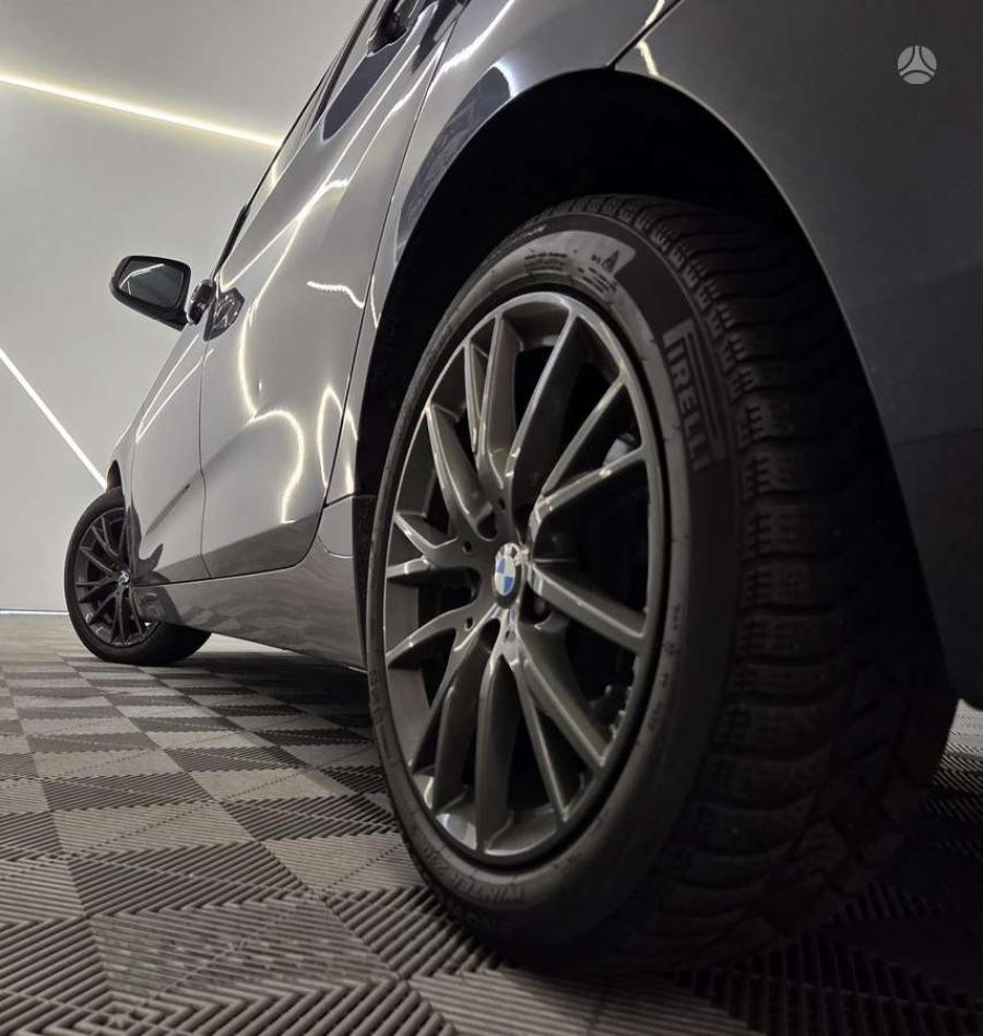 Grey BMW 218 Gran Tourer 2015 in Marijampole, with an engine capacity of 2.00 L and mileage of 280 thousand km for 11750 €, photo 30 on AUTOMOTO.COM.LV