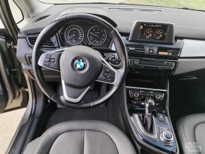 Pelēks BMW 218 Gran Tourer 2016 Kauņa, ar dzinēja tilpumu 2.00 L un nobraukumu 277 tūkst. km par 9500 €, foto 3 vietnē AUTOMOTO.COM.LV