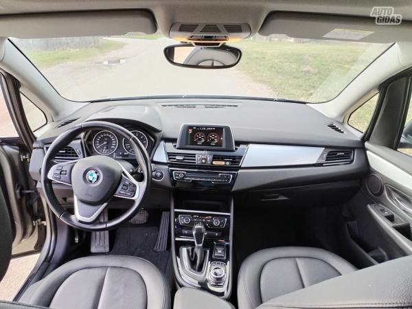 Grey BMW 218 Gran Tourer 2016 in Kaunas, with an engine capacity of 2.00 L and mileage of 277 thousand km for 9500 €, photo 7 on AUTOMOTO.COM.LV