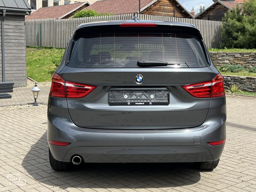 Серый БМВ 218 Gran Tourer 2016 в Кедайняй, объемом двигателя 2.00 л и пробегом 293 тыс. км за 7999 €, фото 10 на AUTOMOTO.COM.LV