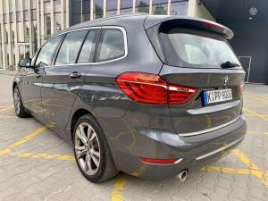 Pelēks BMW 218 Gran Tourer 2016 Viļņa, ar dzinēja tilpumu 2.00 L un nobraukumu 221 tūkst. km par 7850 €, foto 4 vietnē AUTOMOTO.COM.LV
