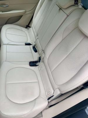 Pelēks BMW 218 Gran Tourer 2016 Viļņa, ar dzinēja tilpumu 2.00 L un nobraukumu 221 tūkst. km par 7850 €, foto 12 vietnē AUTOMOTO.COM.LV