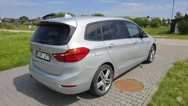 Grey BMW 218 Gran Tourer 2017 in Kaunas, with an engine capacity of 2.00 L and mileage of 120 thousand km for 12750 €, photo 5 on AUTOMOTO.COM.LV